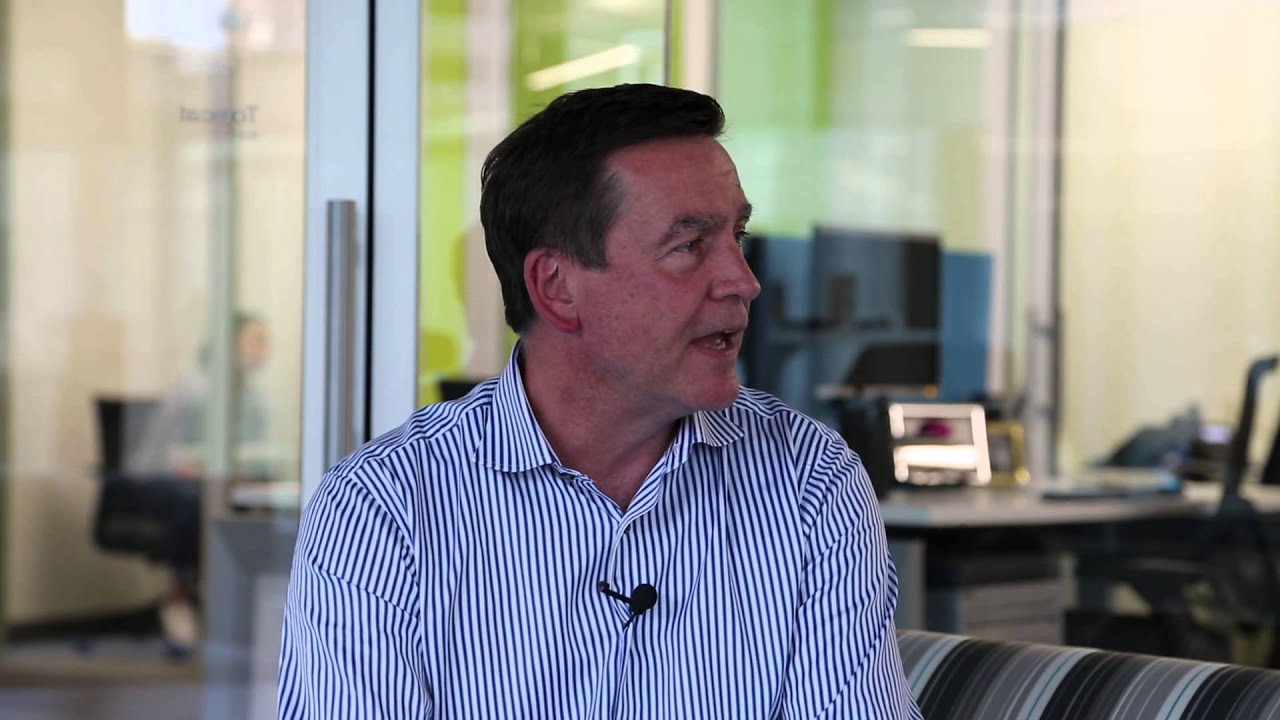 Tom Erickson of Acquia: How to work with a strong founder - YouTube