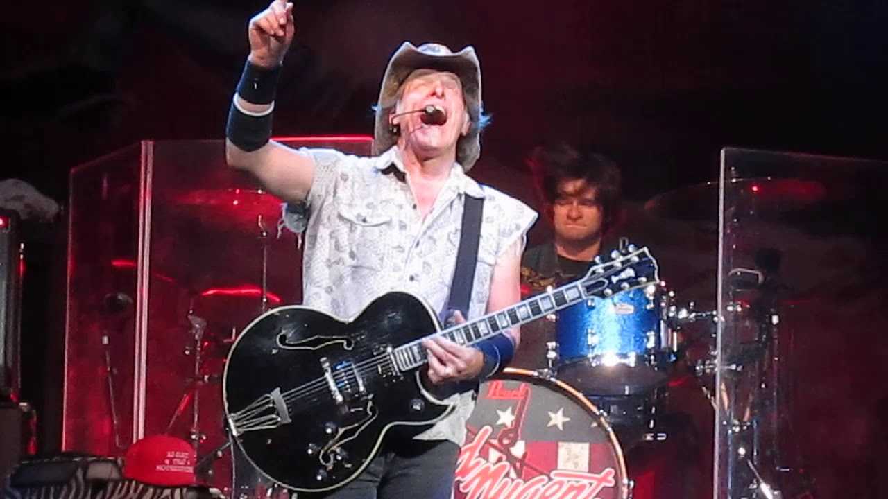 TED NUGENT "WANG DANG SWEET POONTANG" ERIE INSURANCE ARENA 8/24/2019 ...
