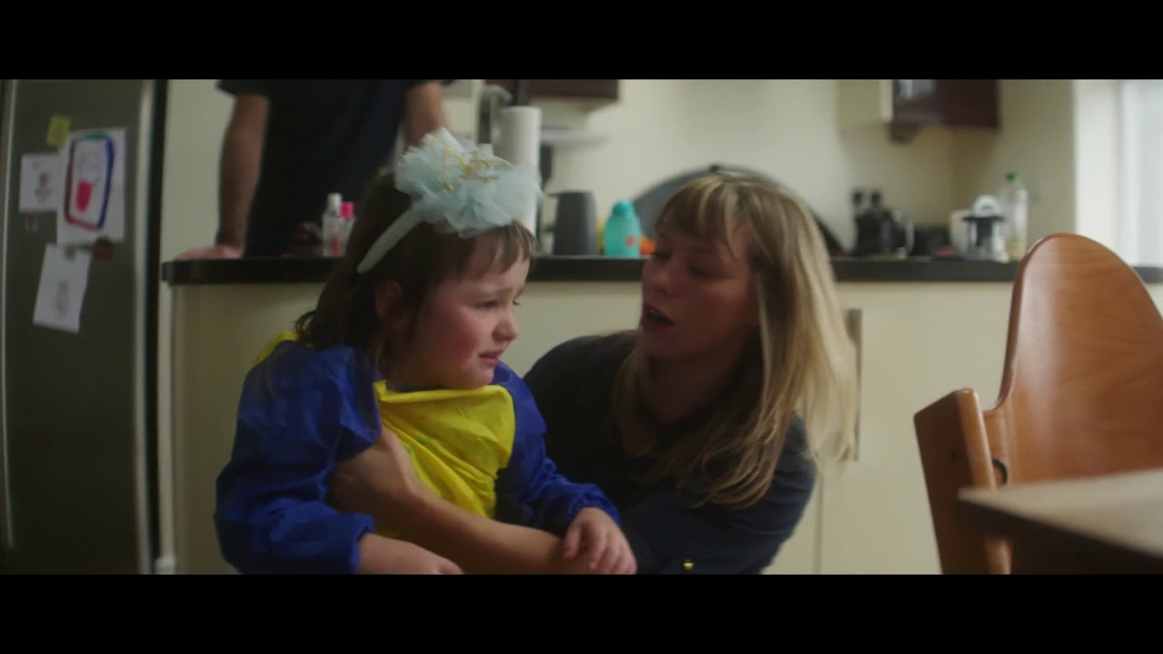 Understanding children’s behaviour and how to respond - YouTube