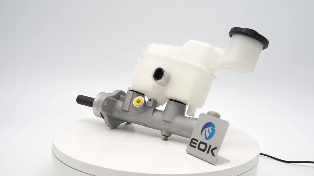 brake master cylinder for TOYOTA HILUX 47201-0K040 - YouTube