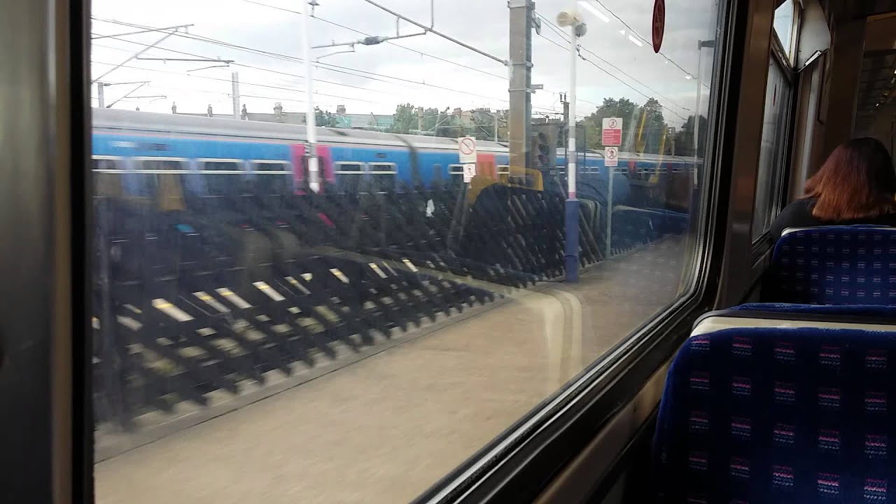 Arrival in FInsbury Park Great Northern class 313 5 September - YouTube