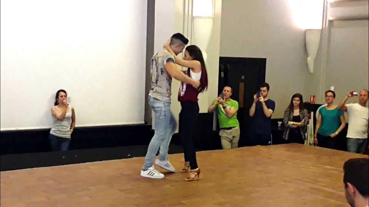 Kike And Fania ~ Demo Of Bachata Sensual ~ Workshop Lyon Bachata Festival