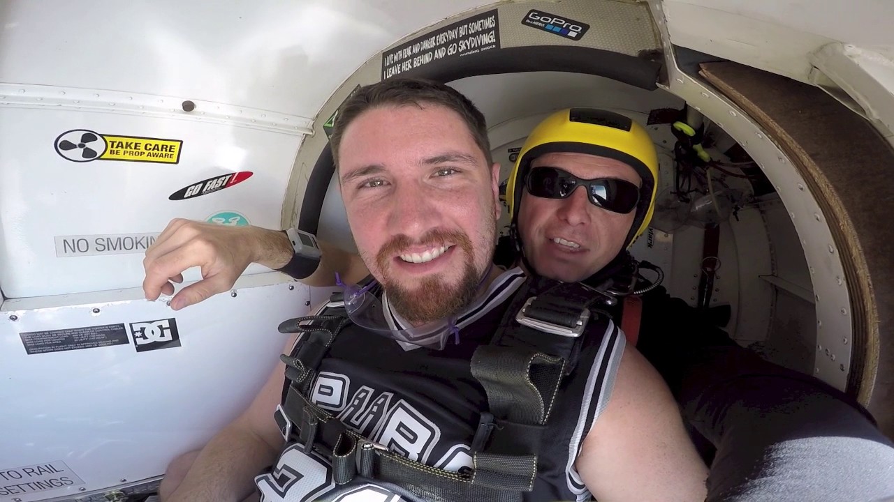 Ryan Griffiths at Coastal Skydive - YouTube