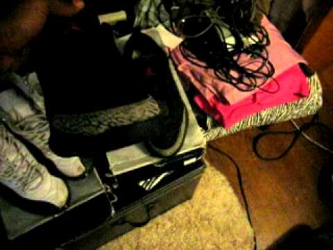 REAL JORDANS THAT SIMPLY FALL APART IN THE BOX. - YouTube
