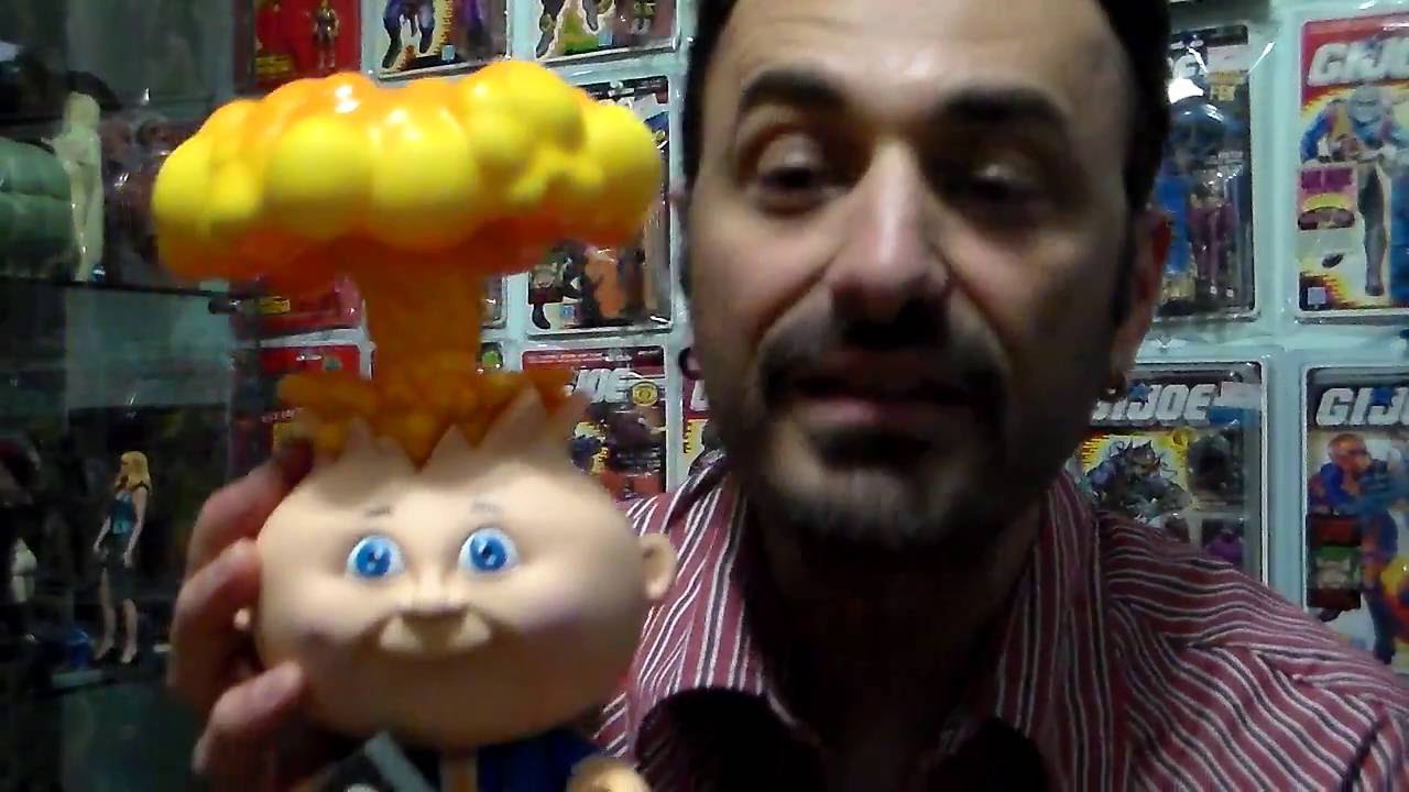 Review of GPK ADAM BOMB VINYL FIGURE MIB and opening Plasticjunky - YouTube
