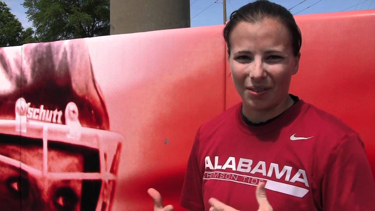 Alabama Softball-Outfield Wall - YouTube