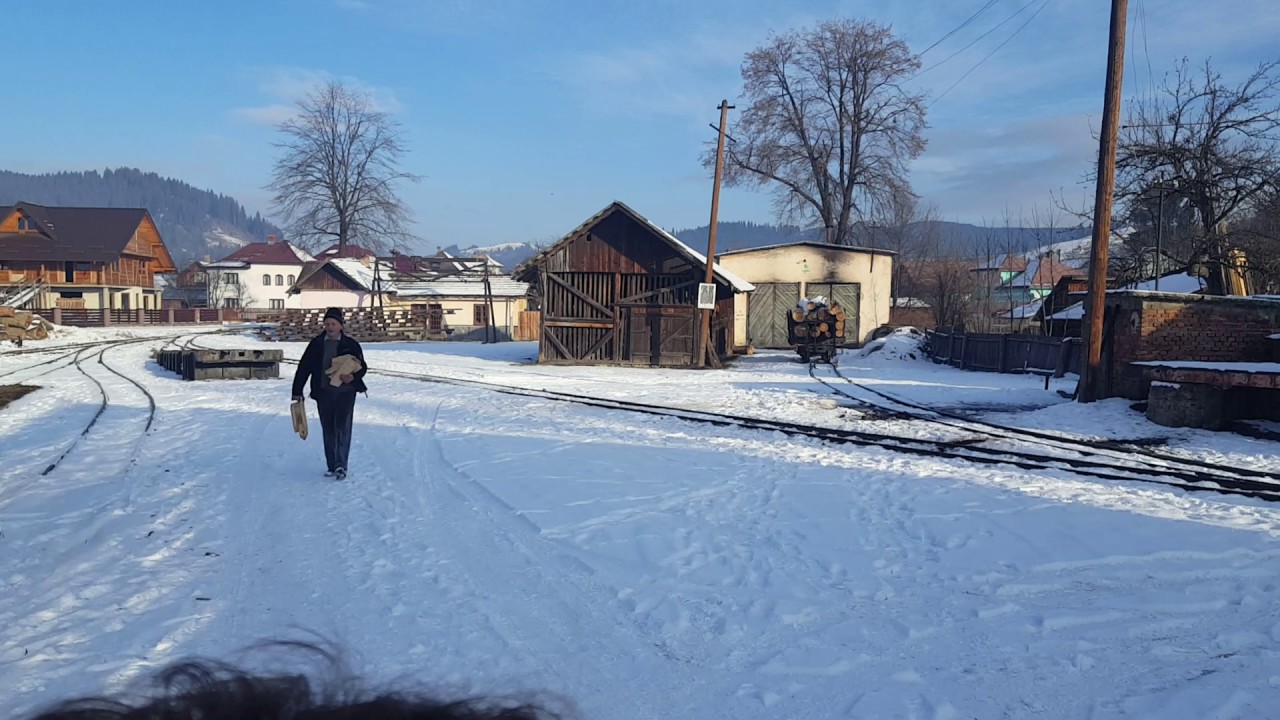 Mocanita Hutulca - YouTube