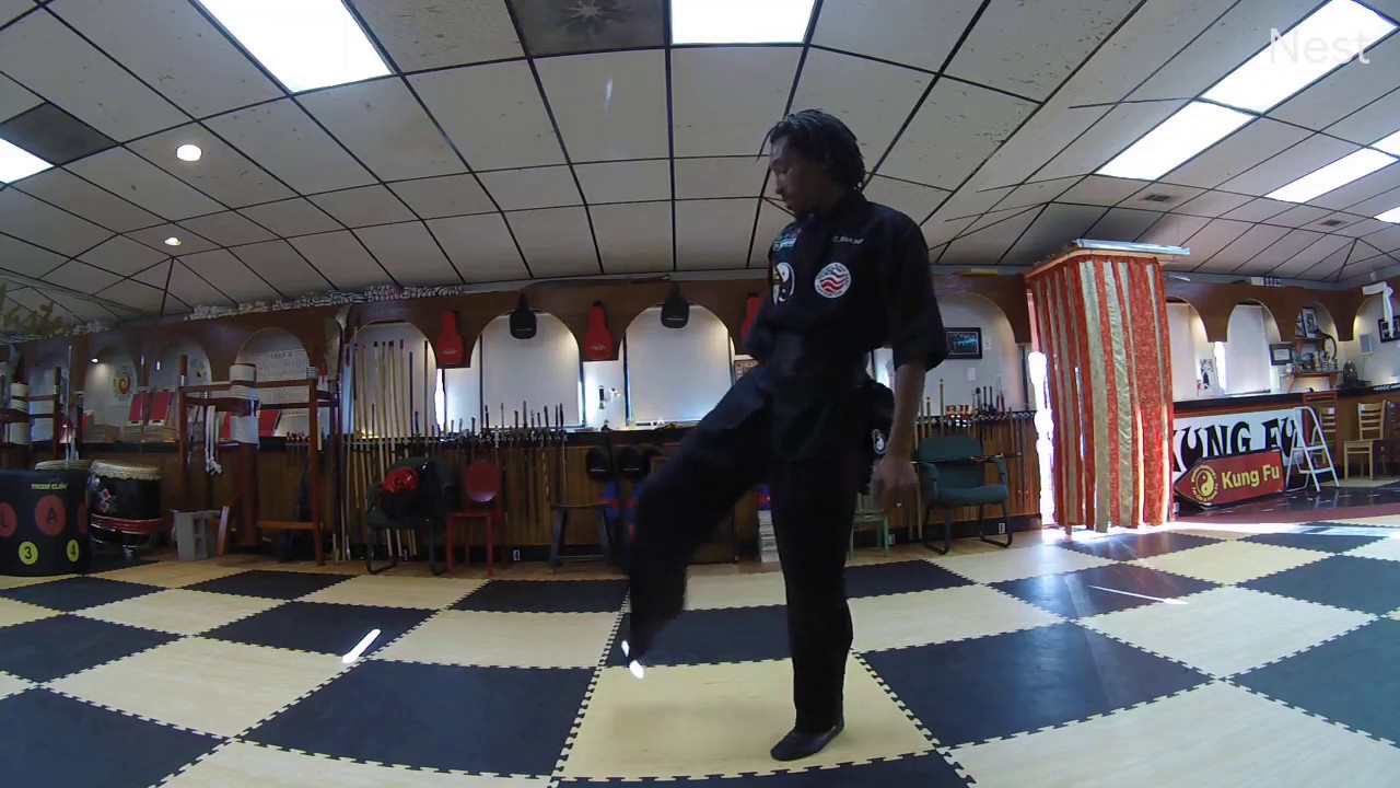 Kung Fu Beginners - Working on Basic Punches and Kicks - YouTube