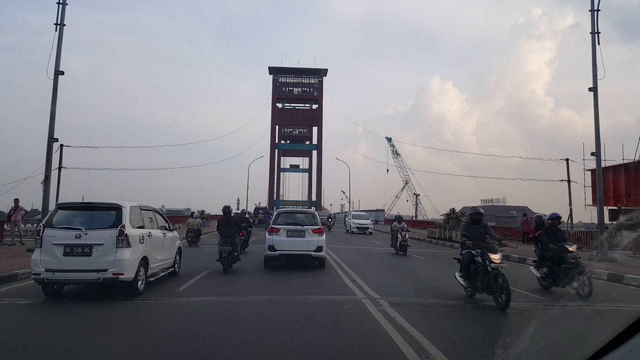 LRT palembang stasiun ampera 20170515 - YouTube