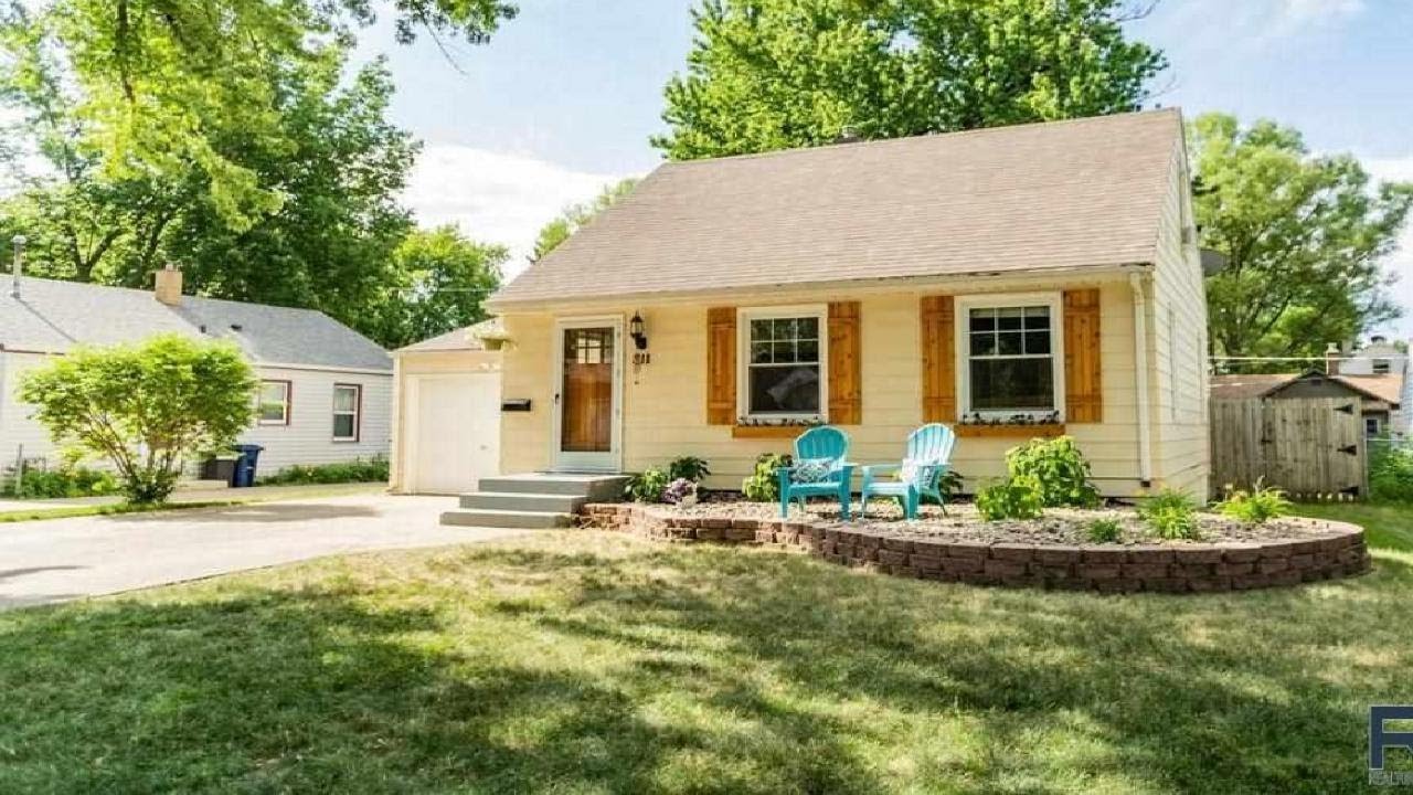 811 W 37th St, Sioux Falls, SD Presented by Tony Ratchford. - YouTube