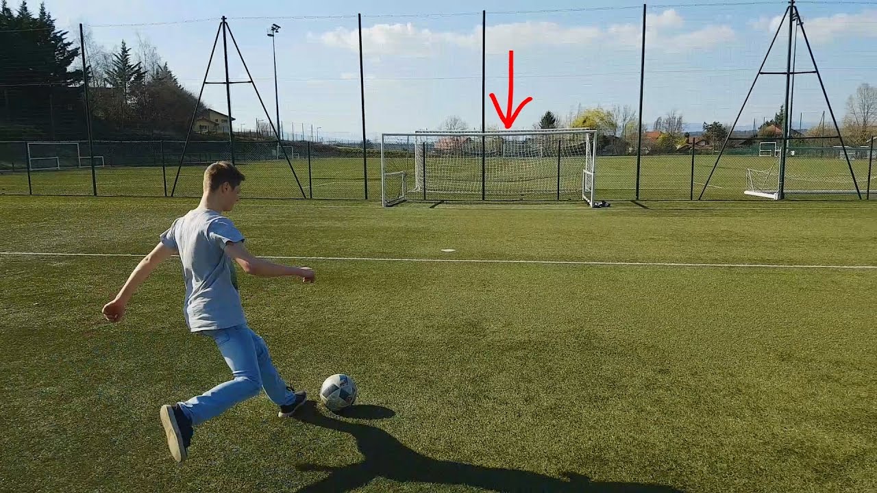 FOOT AVEC UN ABONNE ! 1 TIR RATE = 2 TRACTIONS + JEU DE LA BARRE - YouTube