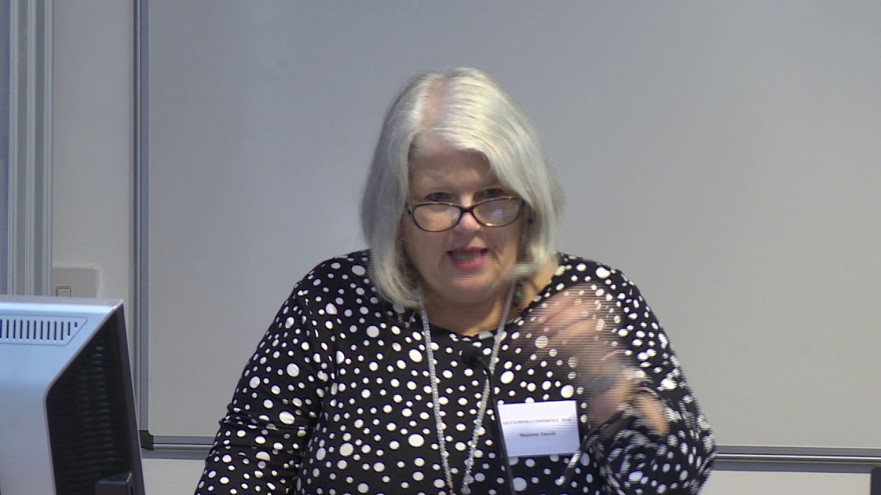 Contemporary Teenage Fiction – Maureen Farrell - YouTube