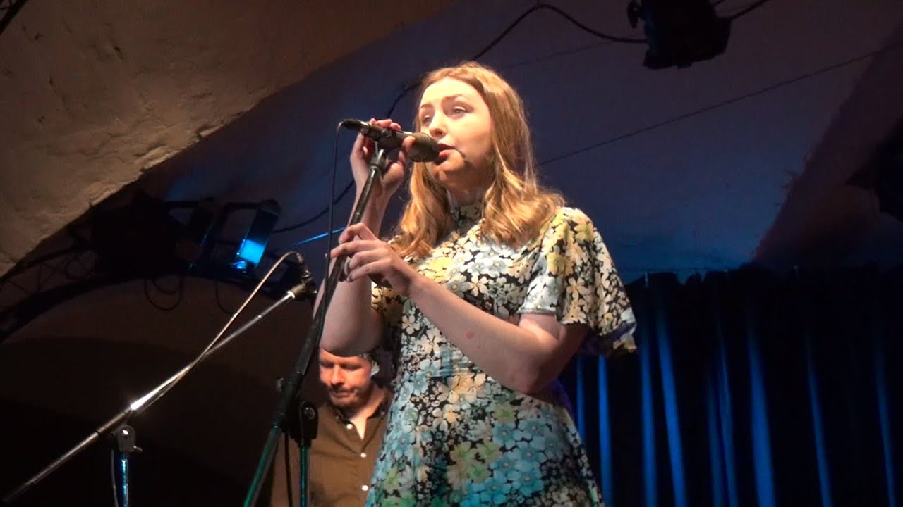 Eilidh Cormack - Ailein Duinn Nach Till thu ‘n Taobh-sa (15) - YouTube