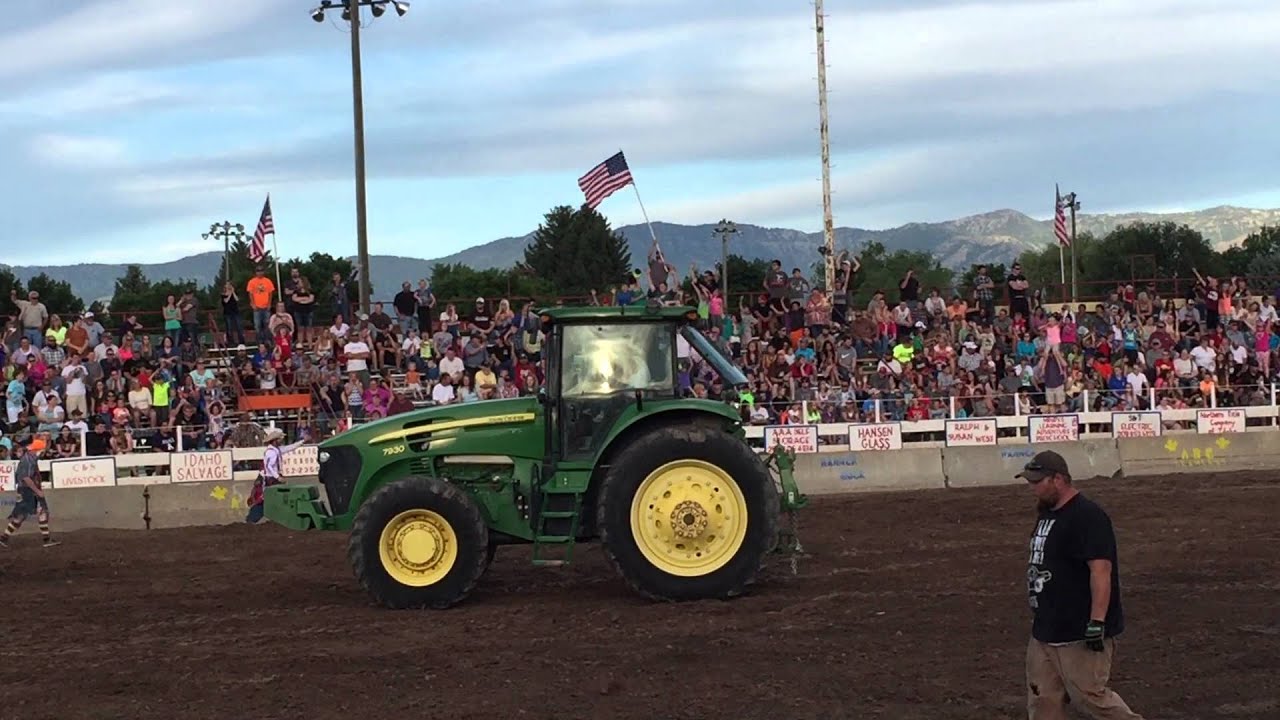 redneck waving American flag - YouTube