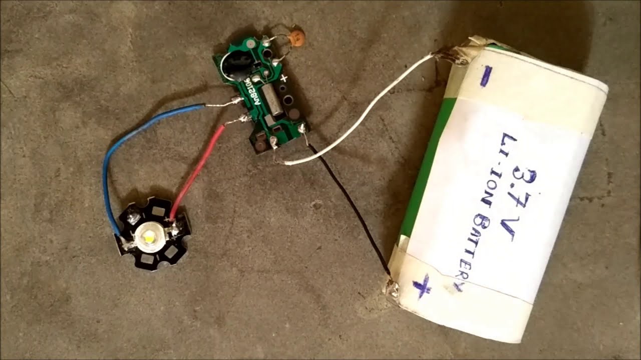HOW TO MAKE STROBE LIGHT || DIY STROBE LIGHT - YouTube
