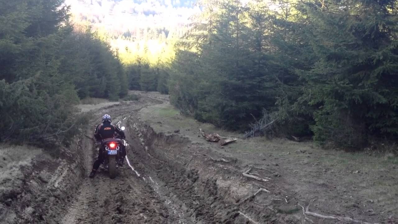 Ktm 990 adventure in the mud - YouTube
