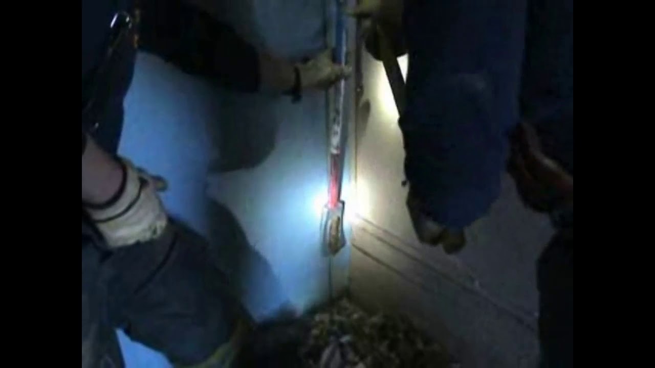 Hittle: Hinge-Side Forcible Entry, Part 4 - YouTube