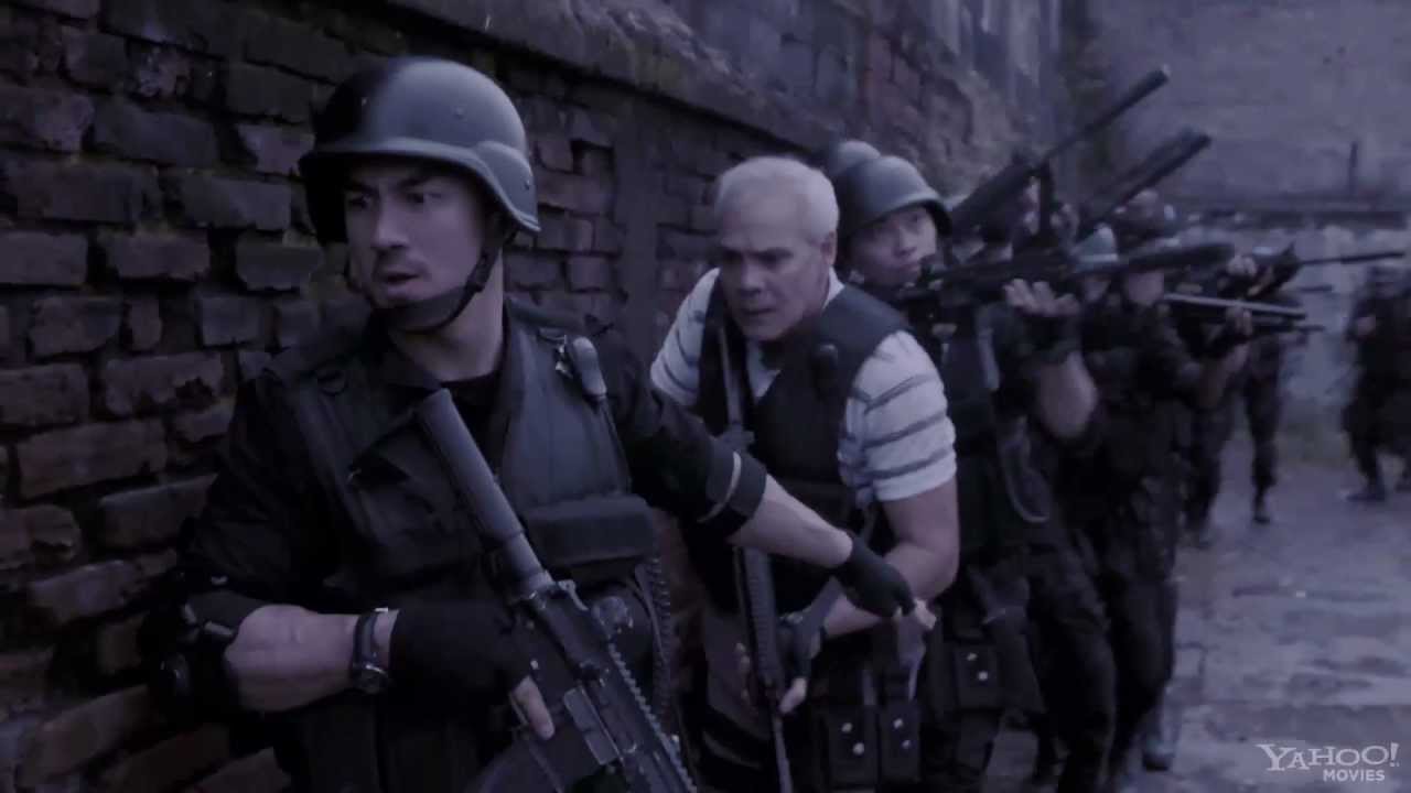 The Raid [Trailer] [02] - YouTube
