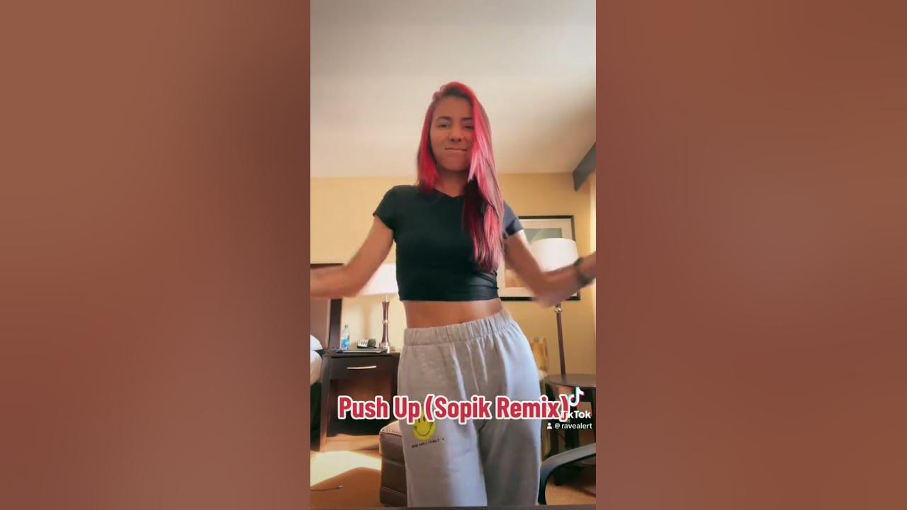 Track of the week by CLAWZ! - YouTube