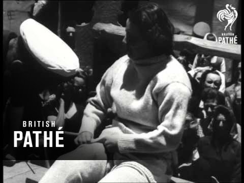A Swan Makes A Dive Aka Woman Diver (1945)