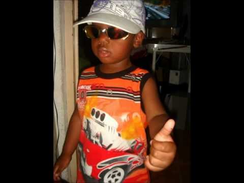 mc  tilbita   novinha  do  bucetão
