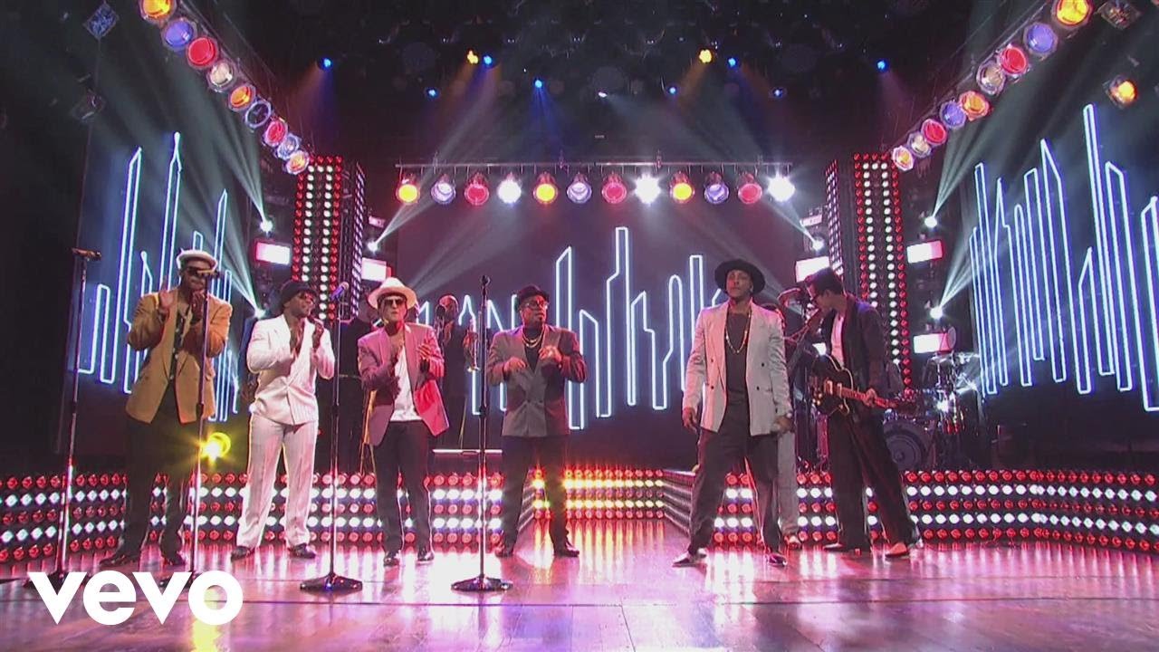 Mark Ronson - Feel Right (Live on SNL) ft. Mystikal - YouTube