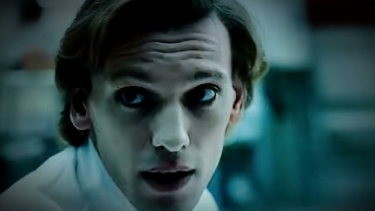 stranger things/eleven and one fight scene - YouTube