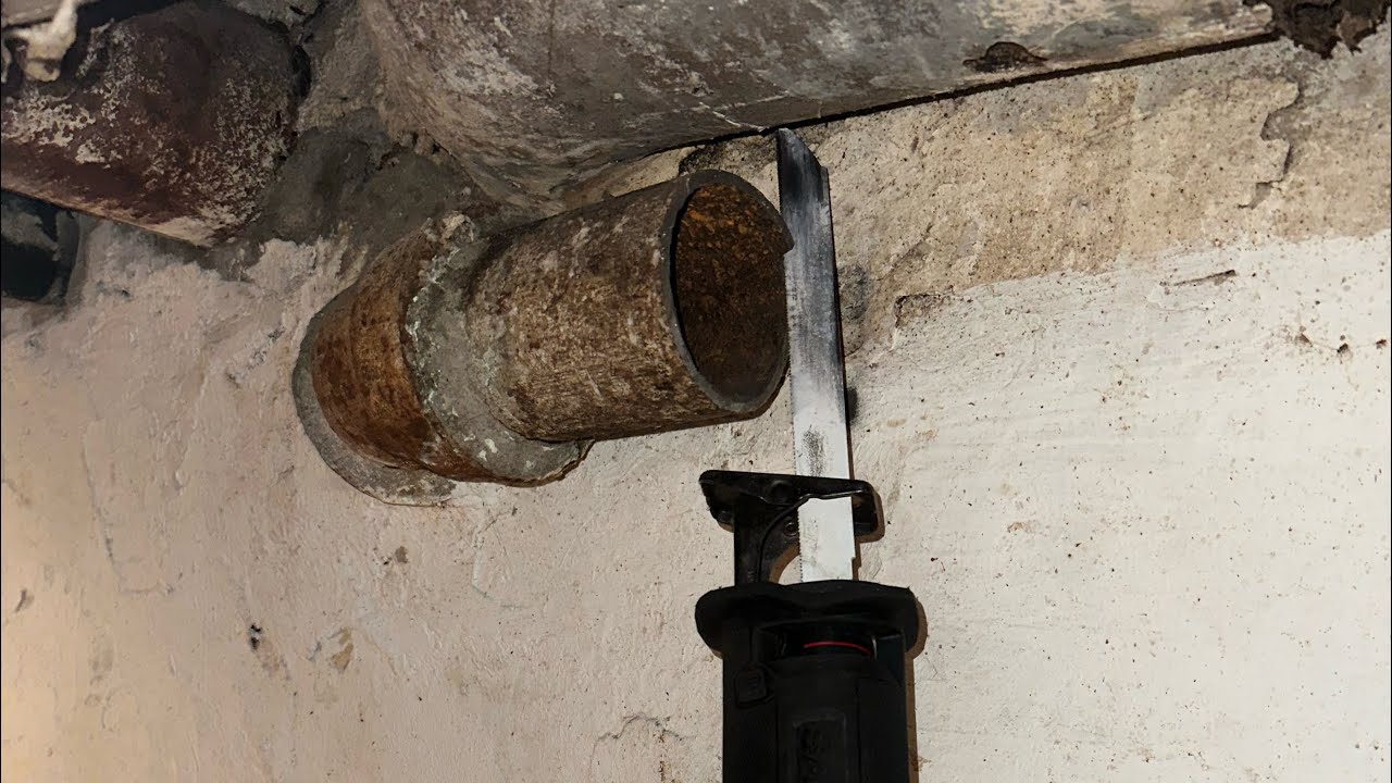 Inlocuire tronson teava fonta - YouTube