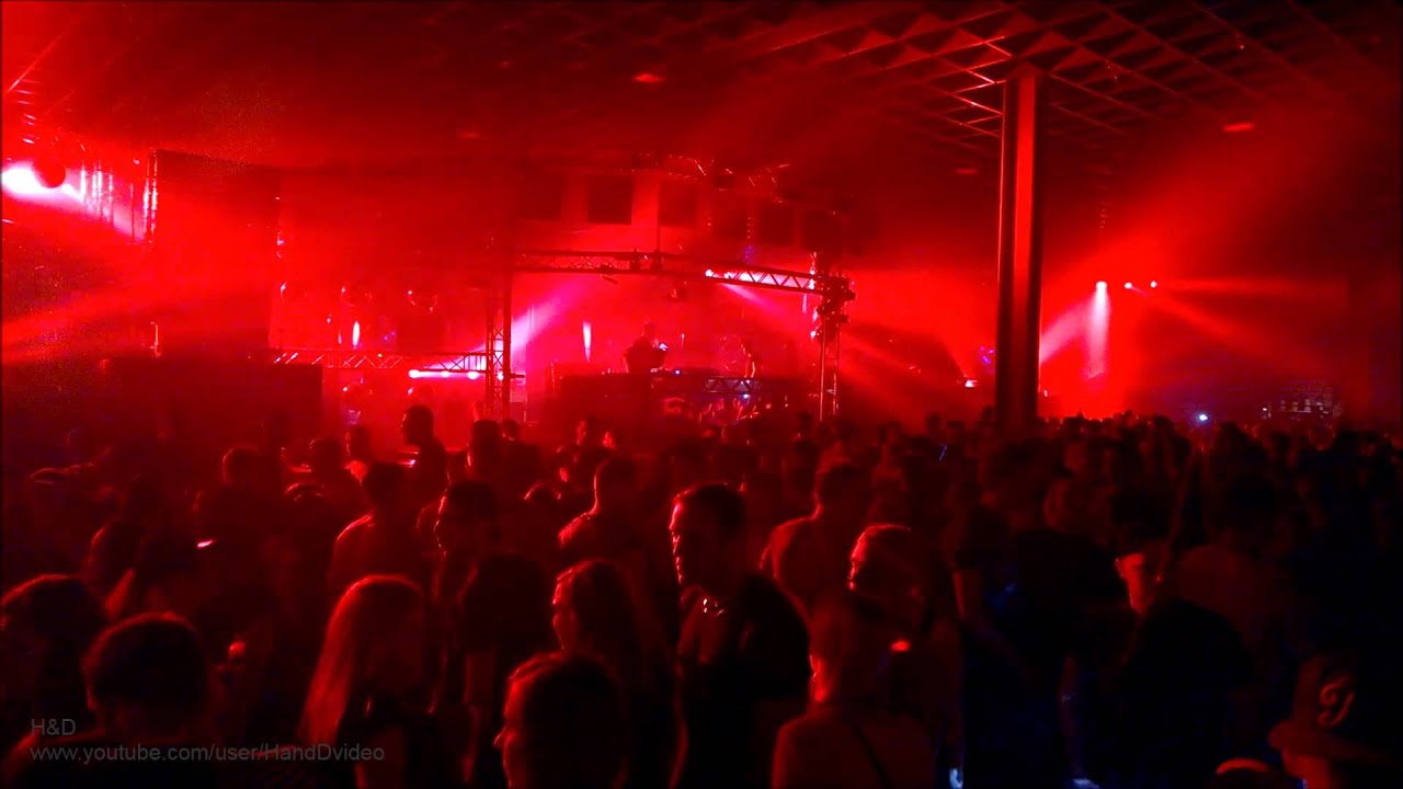 Unlocked 2015 (3/4), Area 3 Raw Hardstyle: Deetox. - YouTube