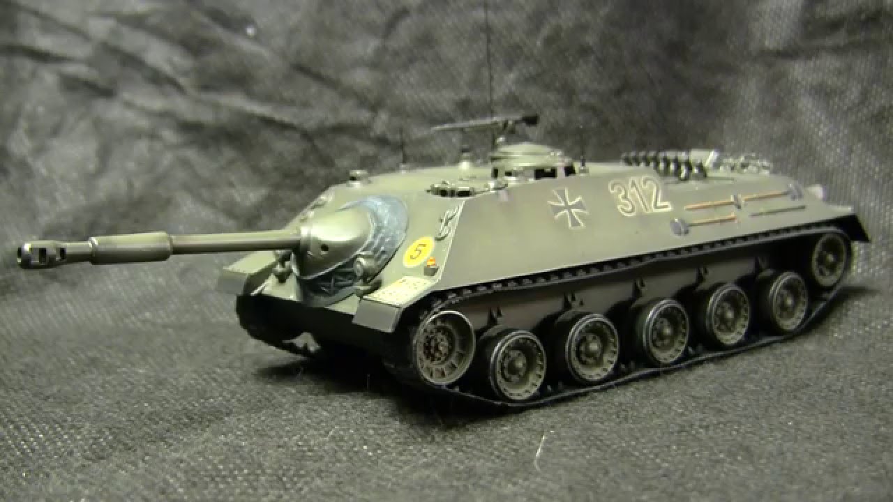 Vintage 1/48th scale Motorized Bundeswehr Jagdpanzer Kanone Tank ...