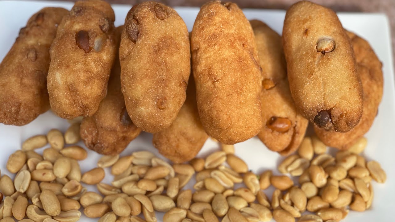 AWEISU / BANFO BISI / APETI OR CORNMEAL DOUGHNUTS. How to make Aweisu ...