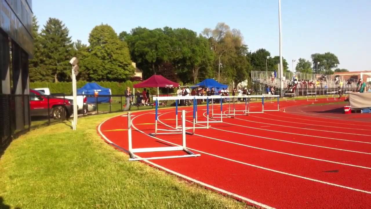 Hurdle fail - YouTube