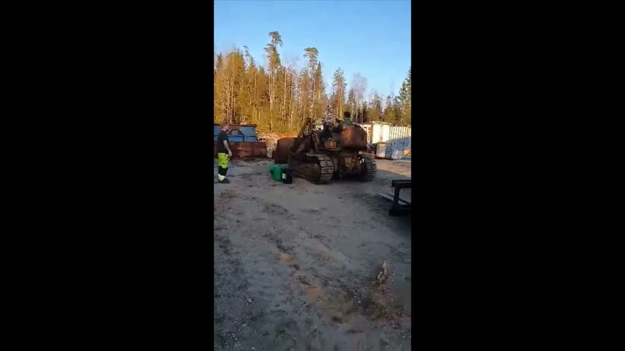 BANDLASTARE CAT CATERPILLAR HT4 / DOZER CRAWLER LOADER / Finns på ...