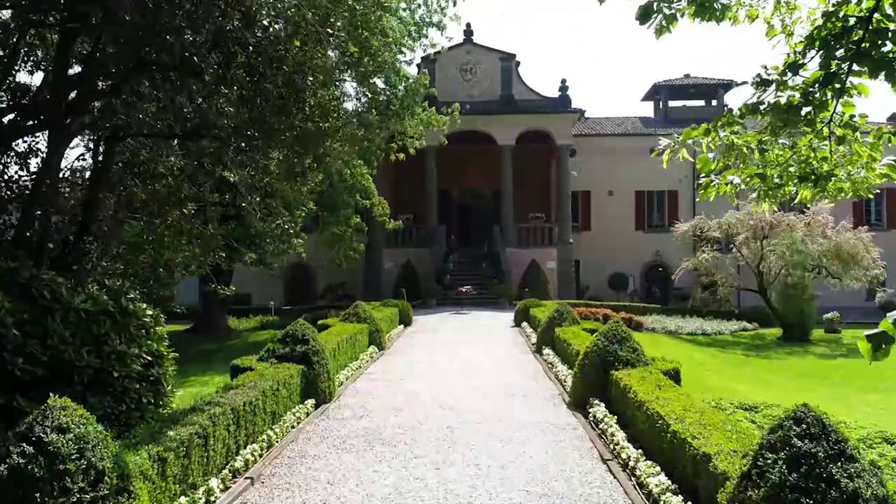 Villa Calini ristorante e location per cerimonie in Franciacorta - YouTube