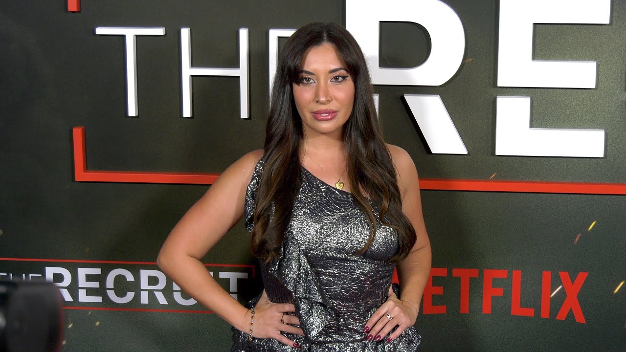 Sarah Bahbah "The Recruit" World Premiere Red Carpet - YouTube
