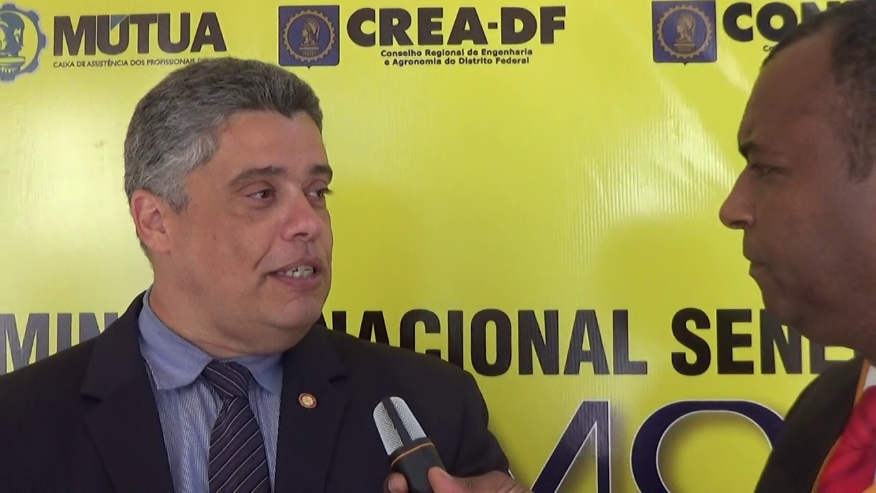 Com o Dr Anderson Machado, Seminário nacional Termodan, no auditório do ...