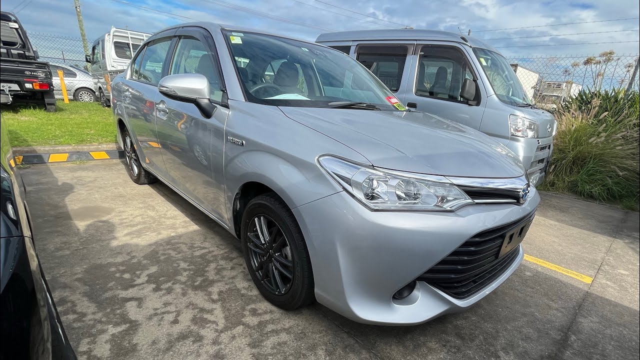 2015 Toyota Corolla Axio Hybrid Walk Around - YouTube