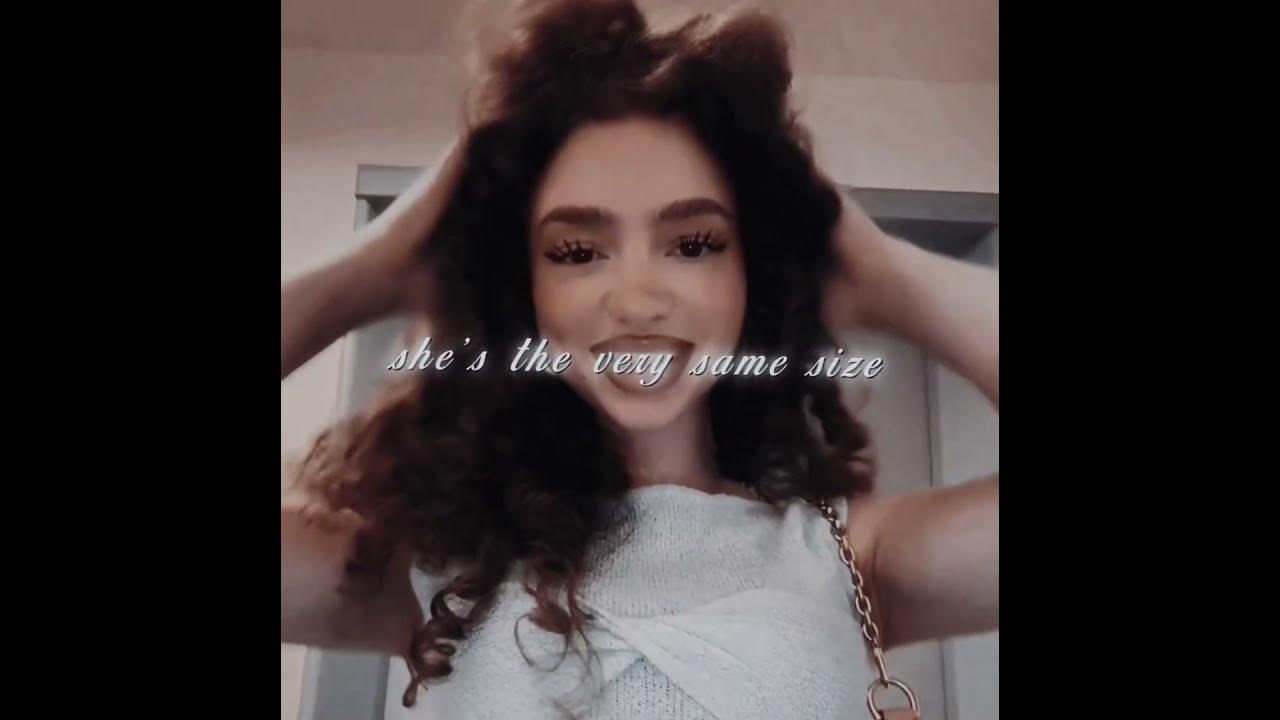 #DEMITRAKALOGERAS - I love her smm🎀 #edit #kalogerasisters #fypシ゚viral - YouTube