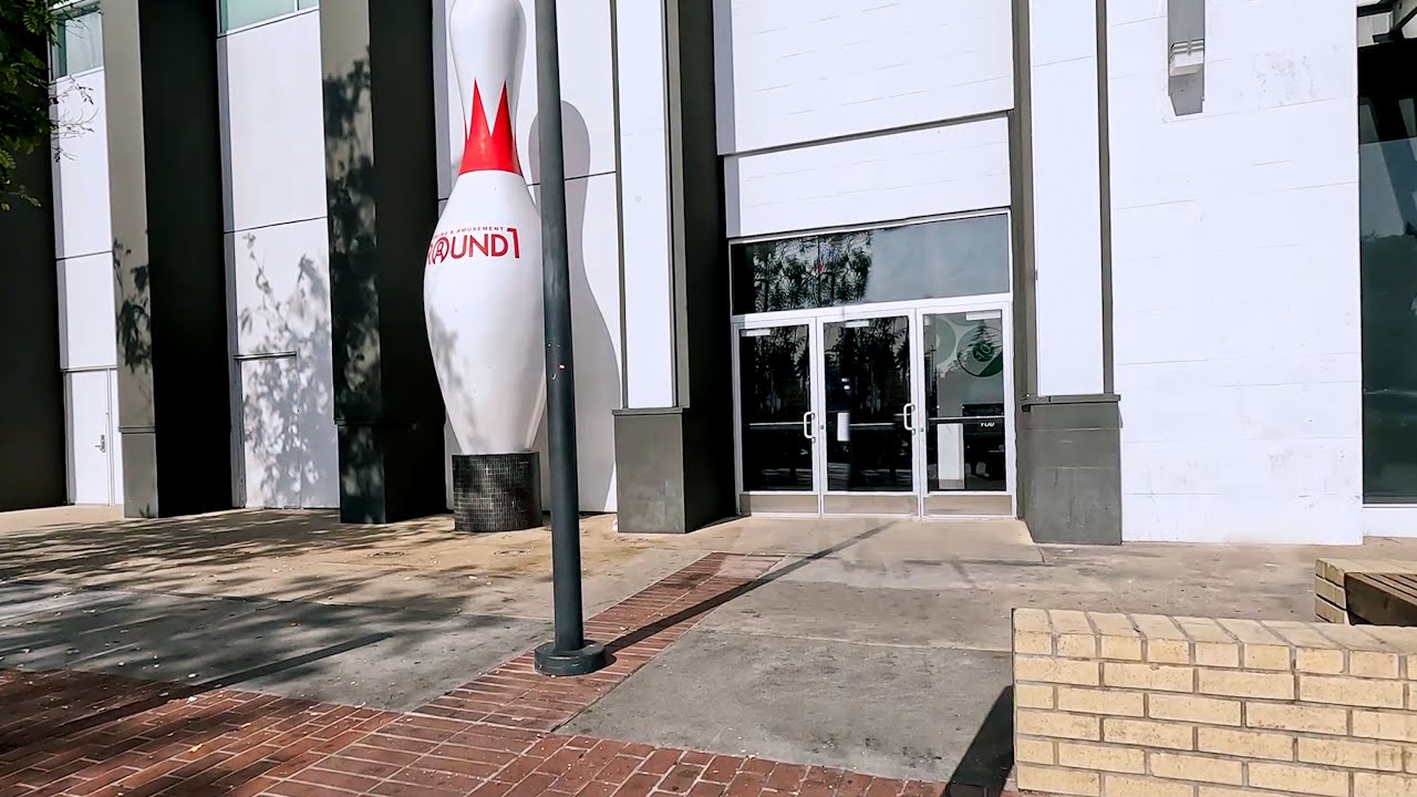 Round 1 Eastridge CA Claw Machine Prize Tour - YouTube