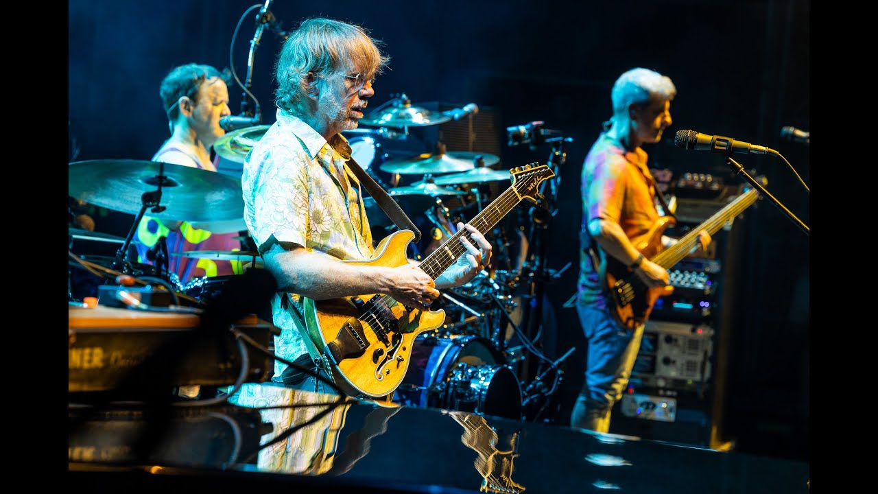 Phish - 2/25/2023 - Light → Piper (4K HDR) Riviera Maya, MX - YouTube