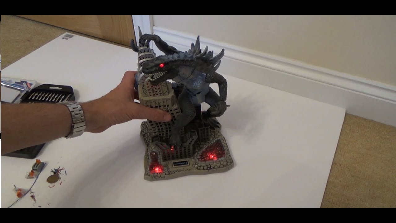 Trying to FIX a Faulty 1998 Godzilla money box purchased on eBay - YouTube