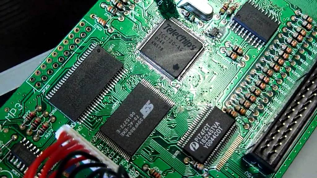 Hitachi Music Bank AX-M140 MP3 Recorder Autopsy - YouTube