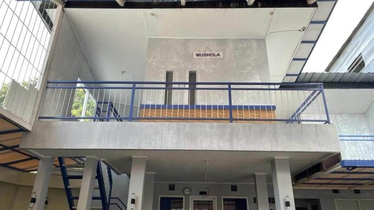Villa Syariah Citeko Mitra RedDoorz, Puncak, Indonesia | Travel With ...