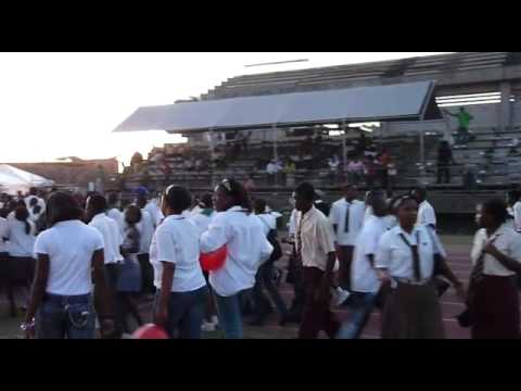 Grenada intercol 2009:: Crowd after Intercol - YouTube