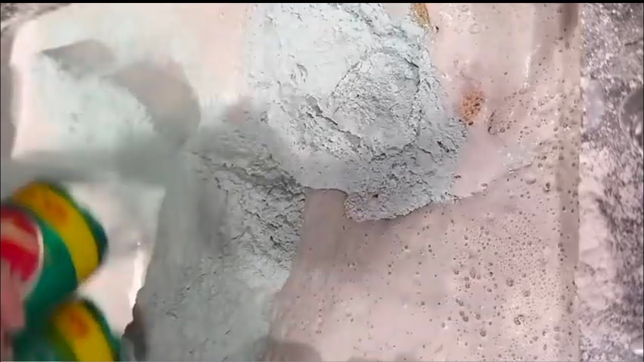 This mixture is amazing comet +dish soap ️ cleaning #asmr #asmrsounds # ...