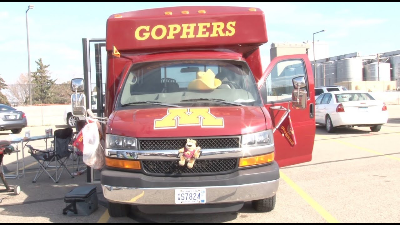 "Gas Hog Gopher Bus": Golden Tailgaters - YouTube