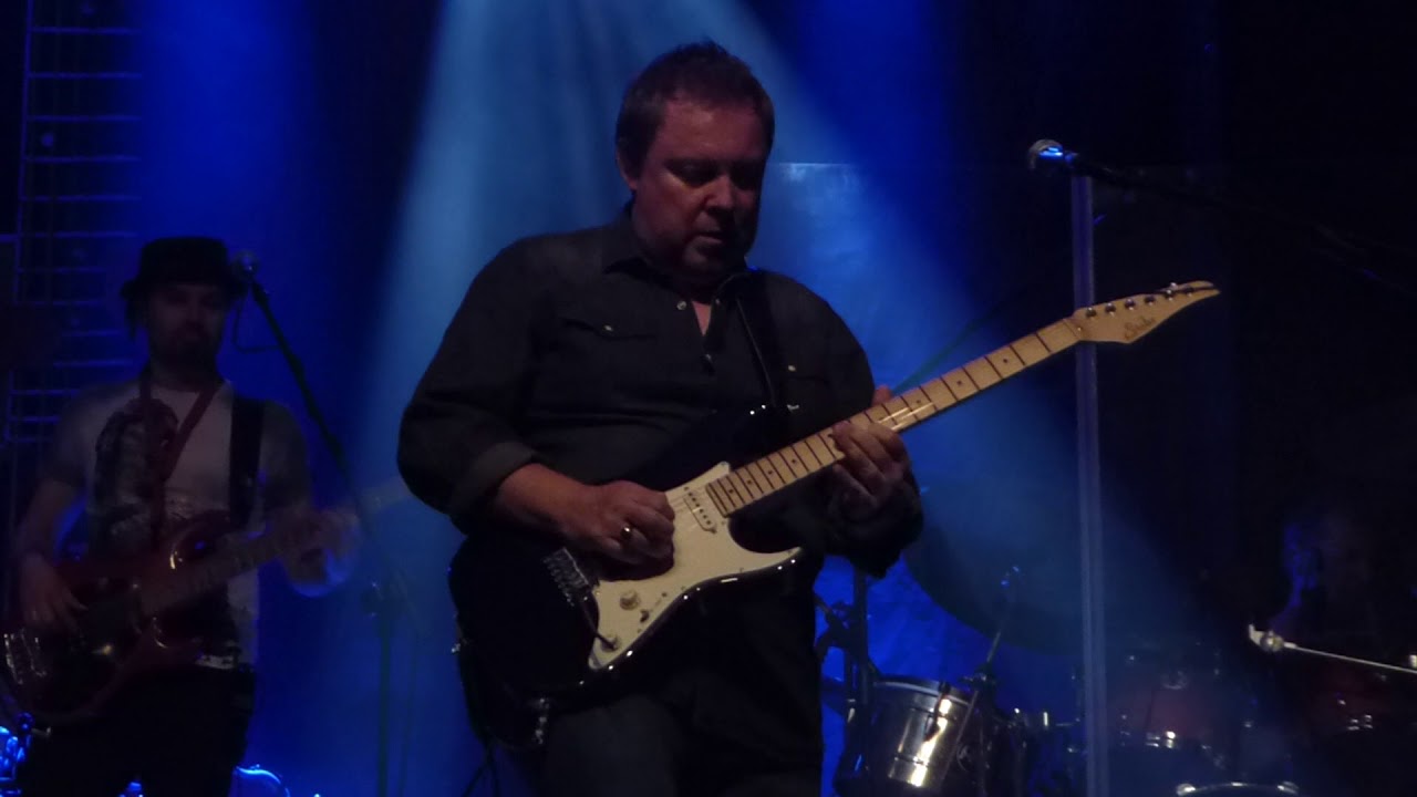 Ray Wilson & Band - Heroes - Kolosseum, Lübeck - 27.04.2019 - YouTube