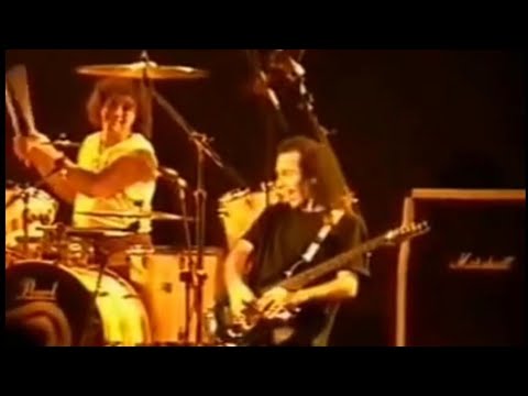 Deep Purple with Joe Satriani - Lazy/Drums Solo (Live 1994) - YouTube