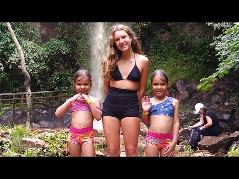 Desafio✨ na Cachoeira! será 🐩que elas vão entrar 🦤debaixo?👯‍♀️#cachoeira #waterfall #waterfalls