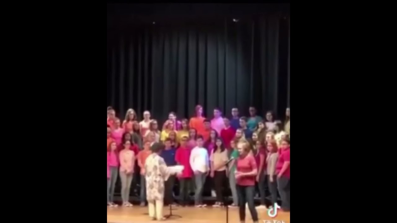 Kid throws up in the middle of school concert - YouTube